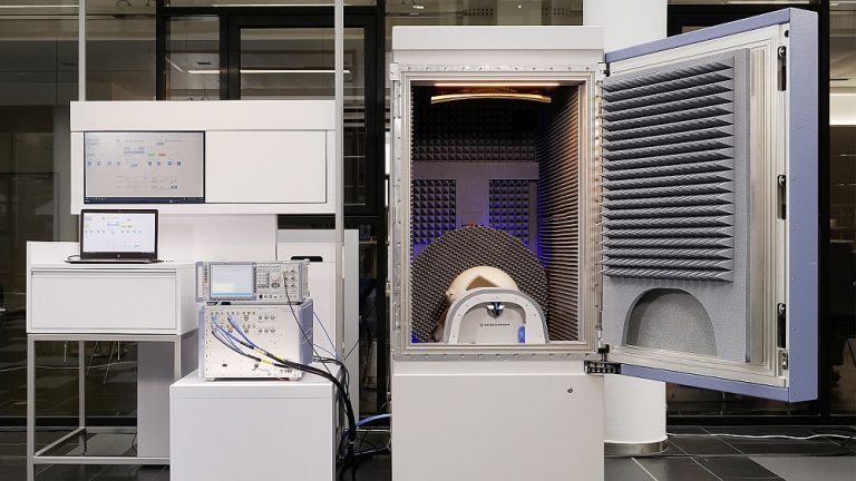 Rohde & Schwarz offers a 5G NR test solution up to FR2 frequencies ...